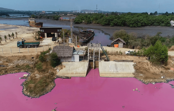 https://vietexplorer.com - Flood control lake’s water in Southern ...