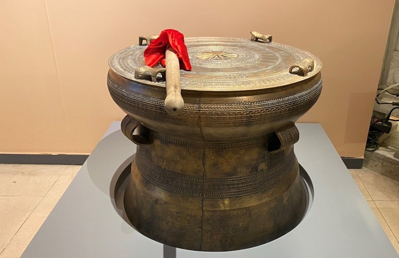 https://vietexplorer.com - The Dong Son bronze drum epitomizes the ...