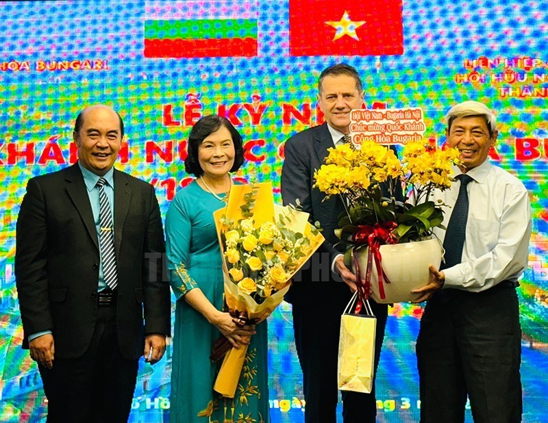 https://vietexplorer.com - People-to-People, Cultural Exchanges Promote Vietnam-Bulgaria Relations